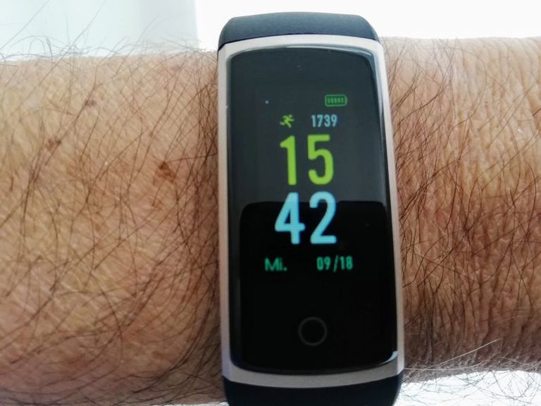 Yamay Wrist Pedometer with Heart Rate Monitor - Review [2019]